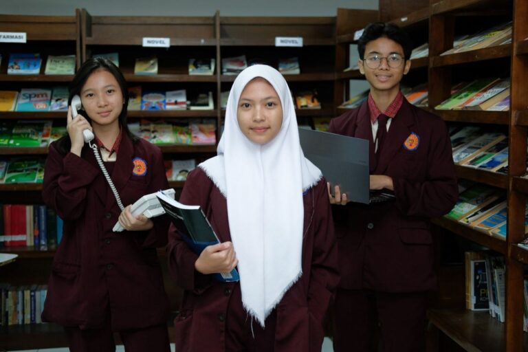 Website Resmi SMK Letris 1 Indonesia